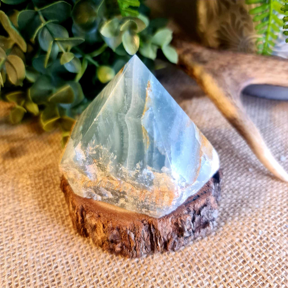 Blue Onyx Freeform – The Crystal Shop Camden